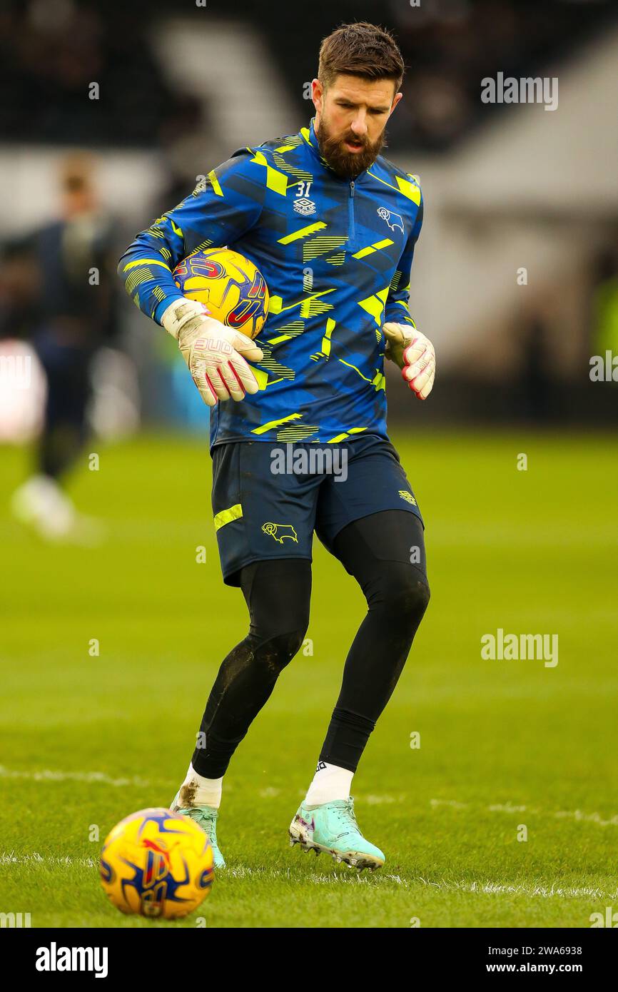 Derby County goalkeeper Josh Vickers before the Sky Bet League One ...