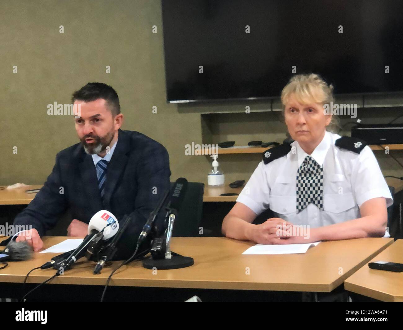 Detective Superintendent Graham Grant and Superintendent Sam Ainslie ...