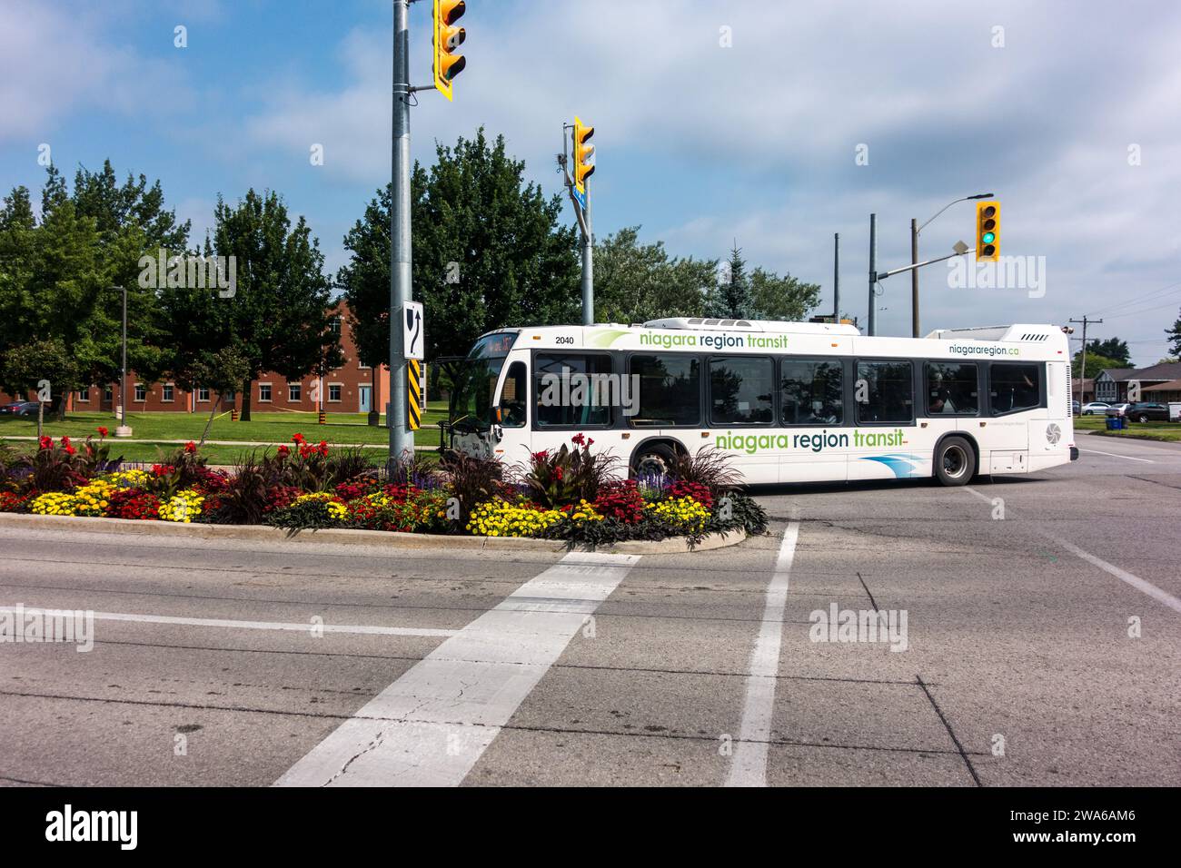 Niagara regional transit hi-res stock photography and images - Alamy
