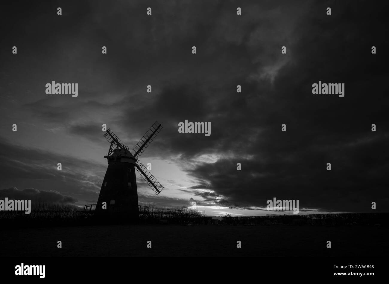 Thaxted windmill against a winter sunset of mackeral sky. 28 December ...