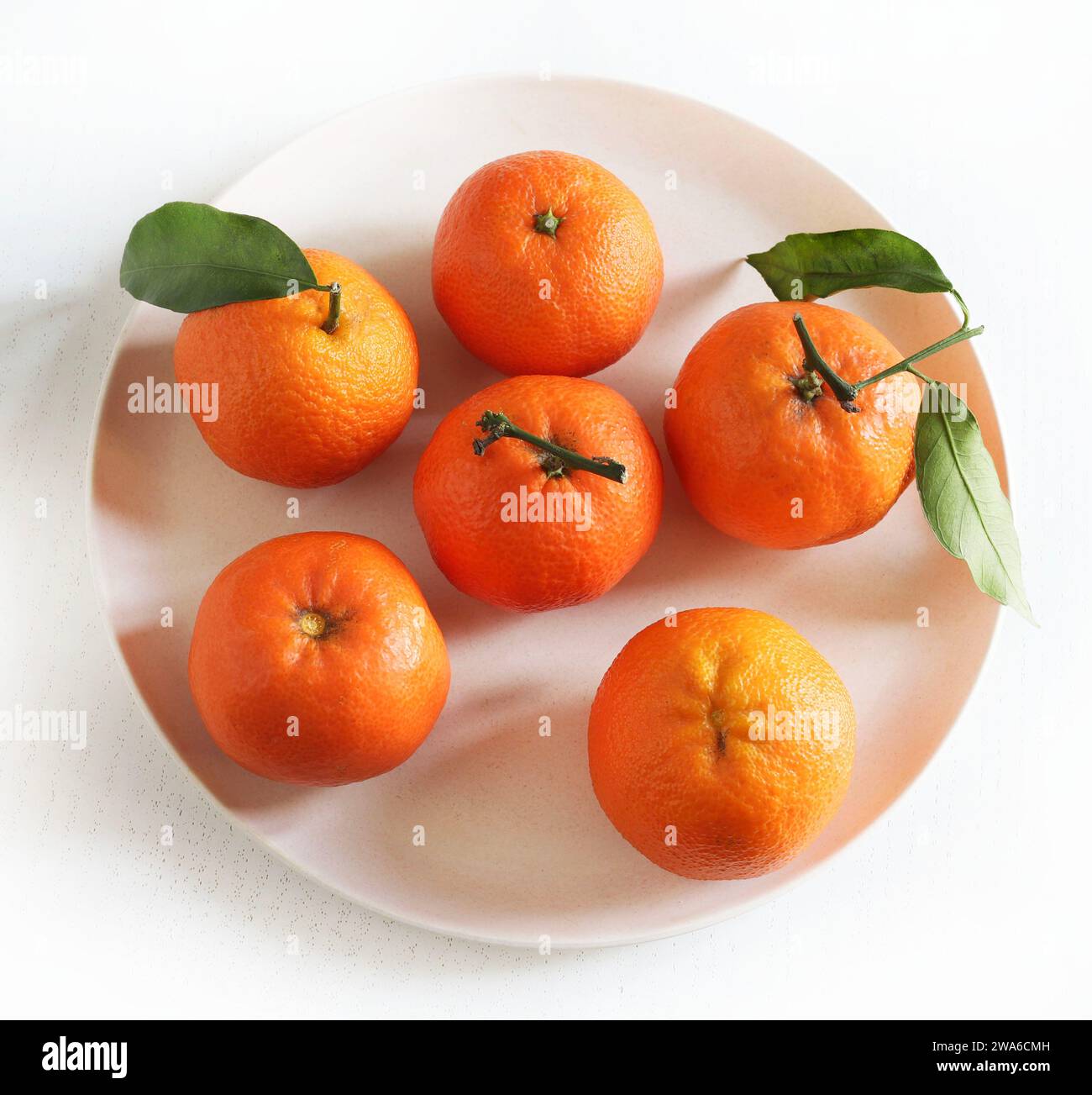 Group of fresh mandarines isolated on white background. Fresh tangerine ...
