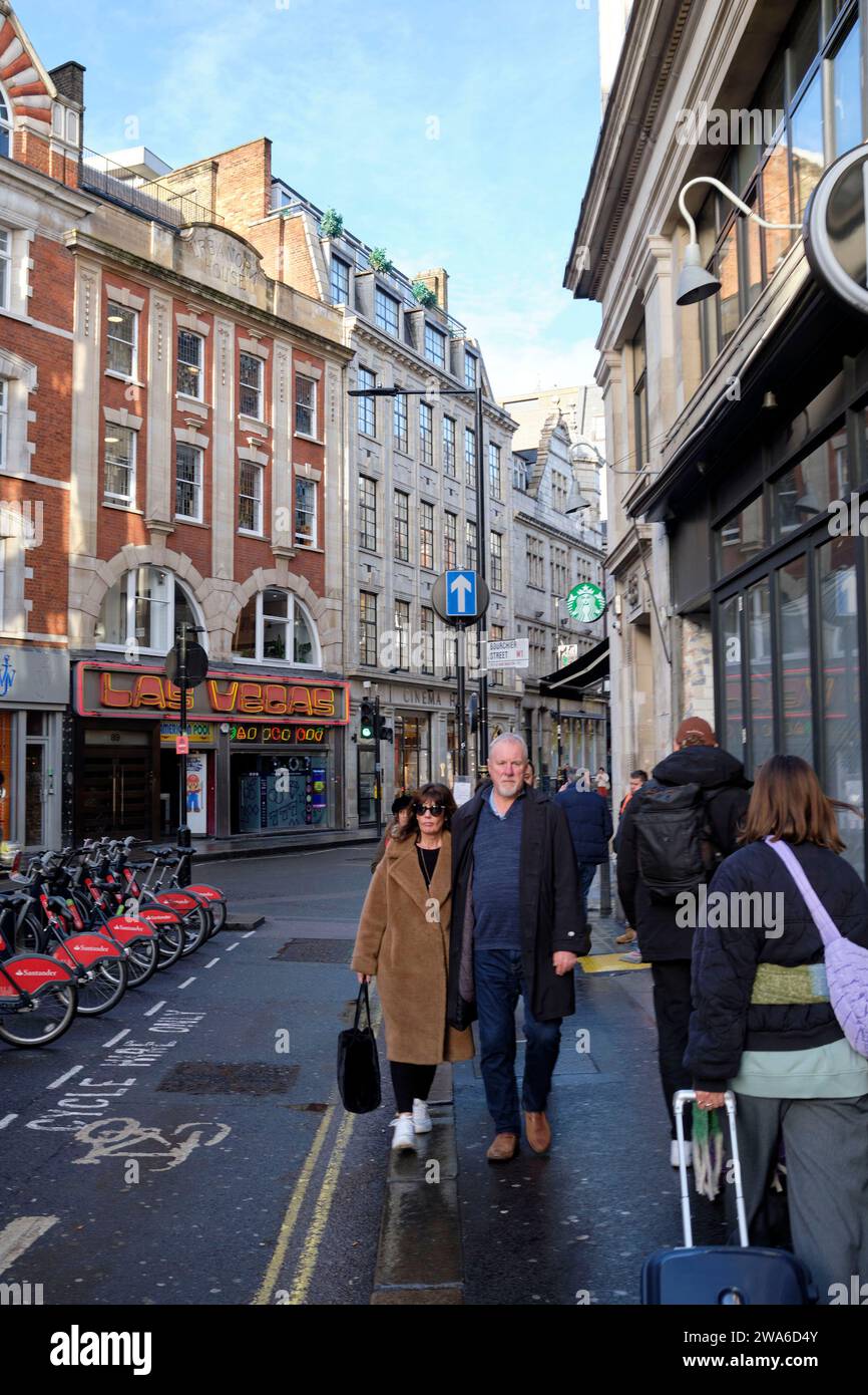 Soho scene hi-res stock photography and images - Alamy