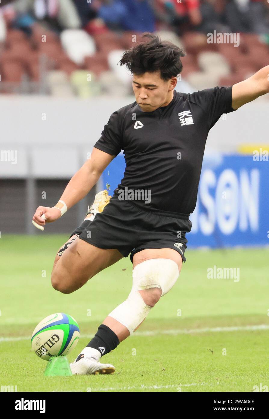 Tokyo, Japan. 2nd Jan, 2024. Tenri University fly half Makoto ...