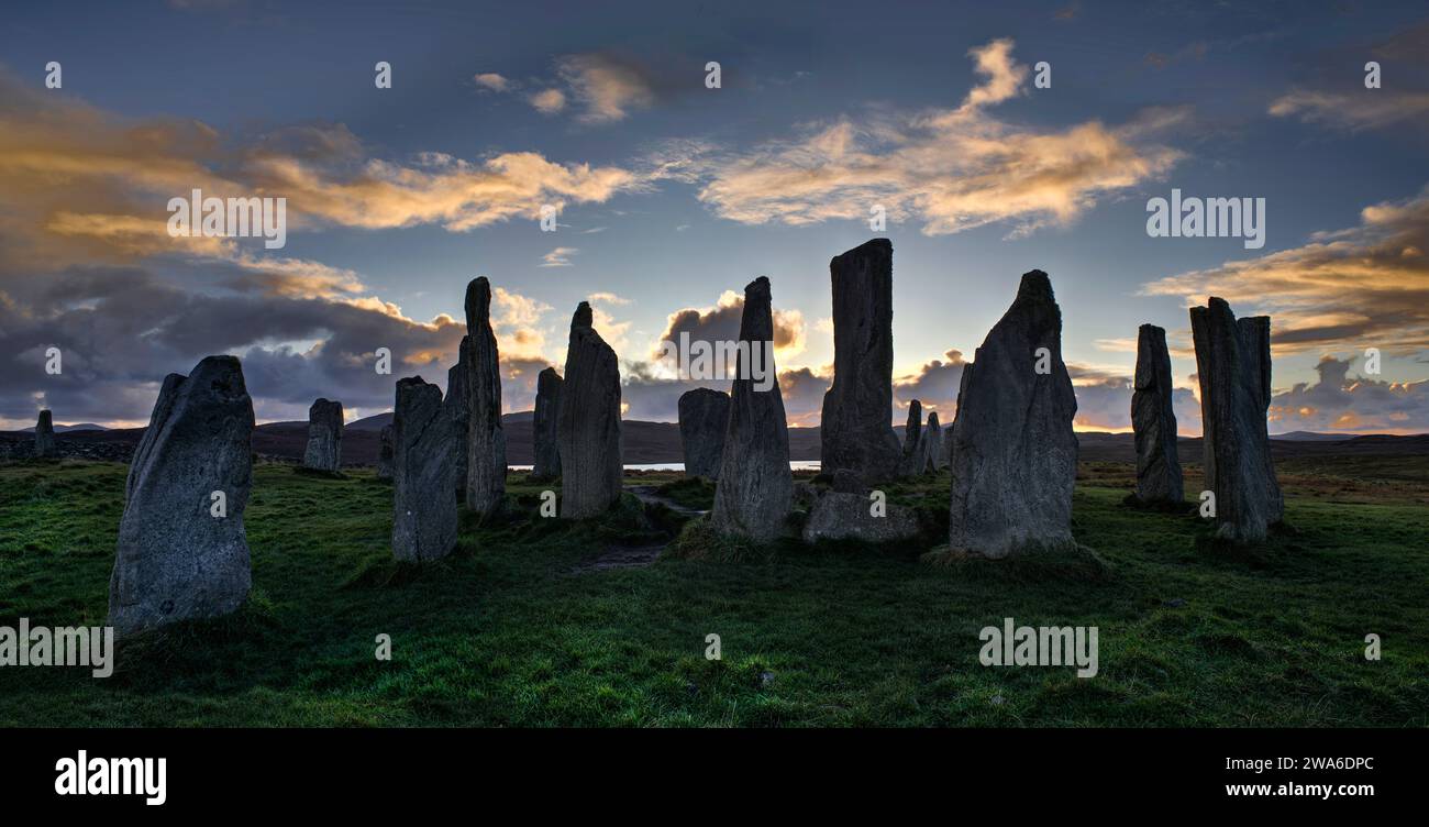 Callanish standing stones at sunrise hi-res stock photography and ...