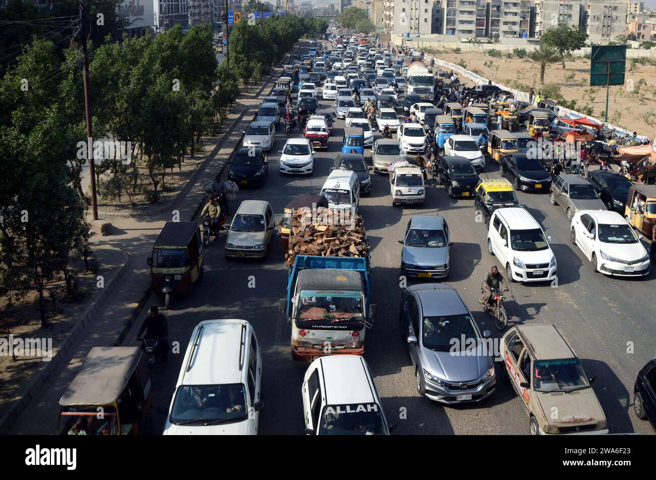 A large numbers of vehicles stuck in traffic jam due to negligence of ...