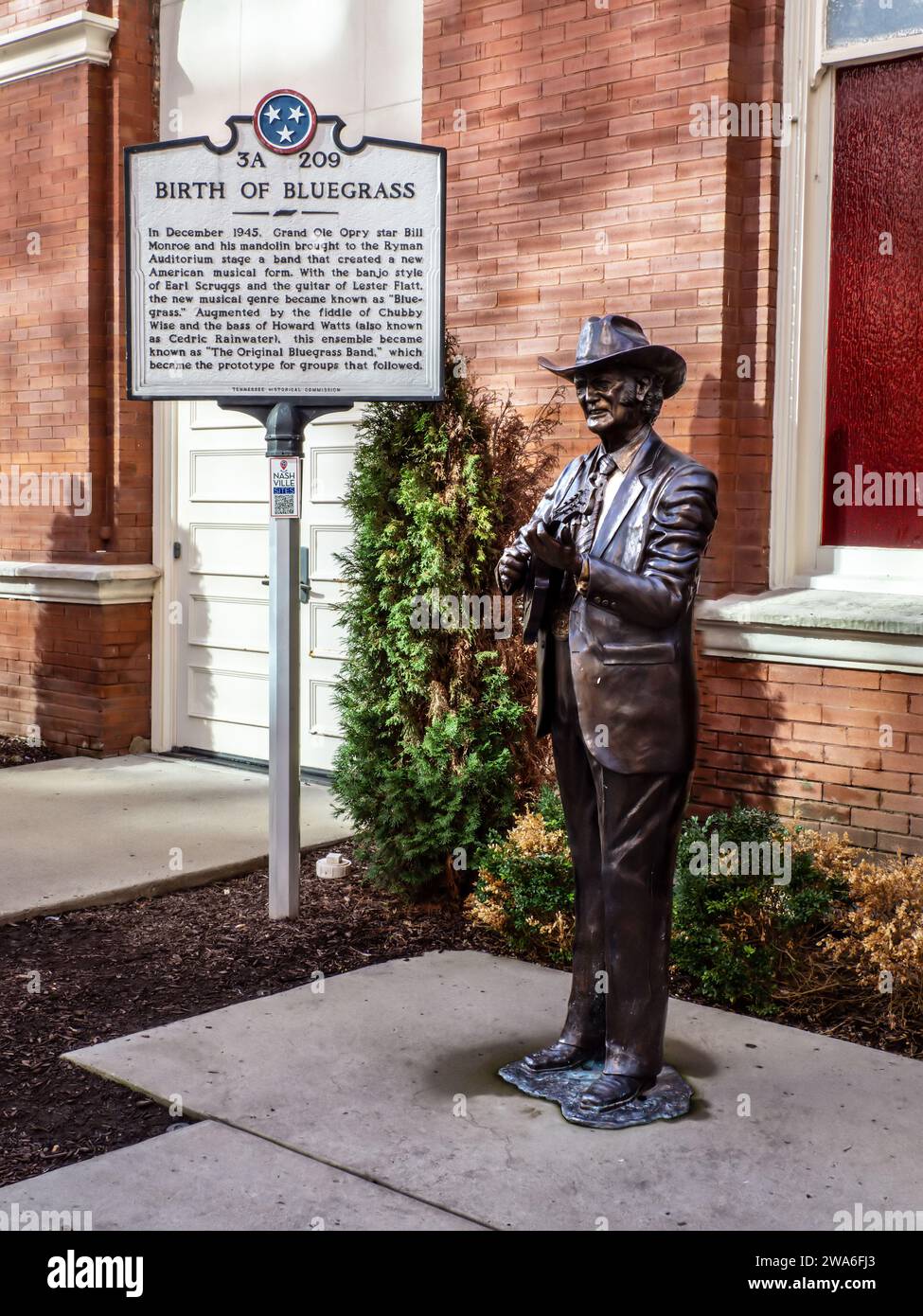 Nashville - statue honoring the Blue Grass and Country figure outside ...