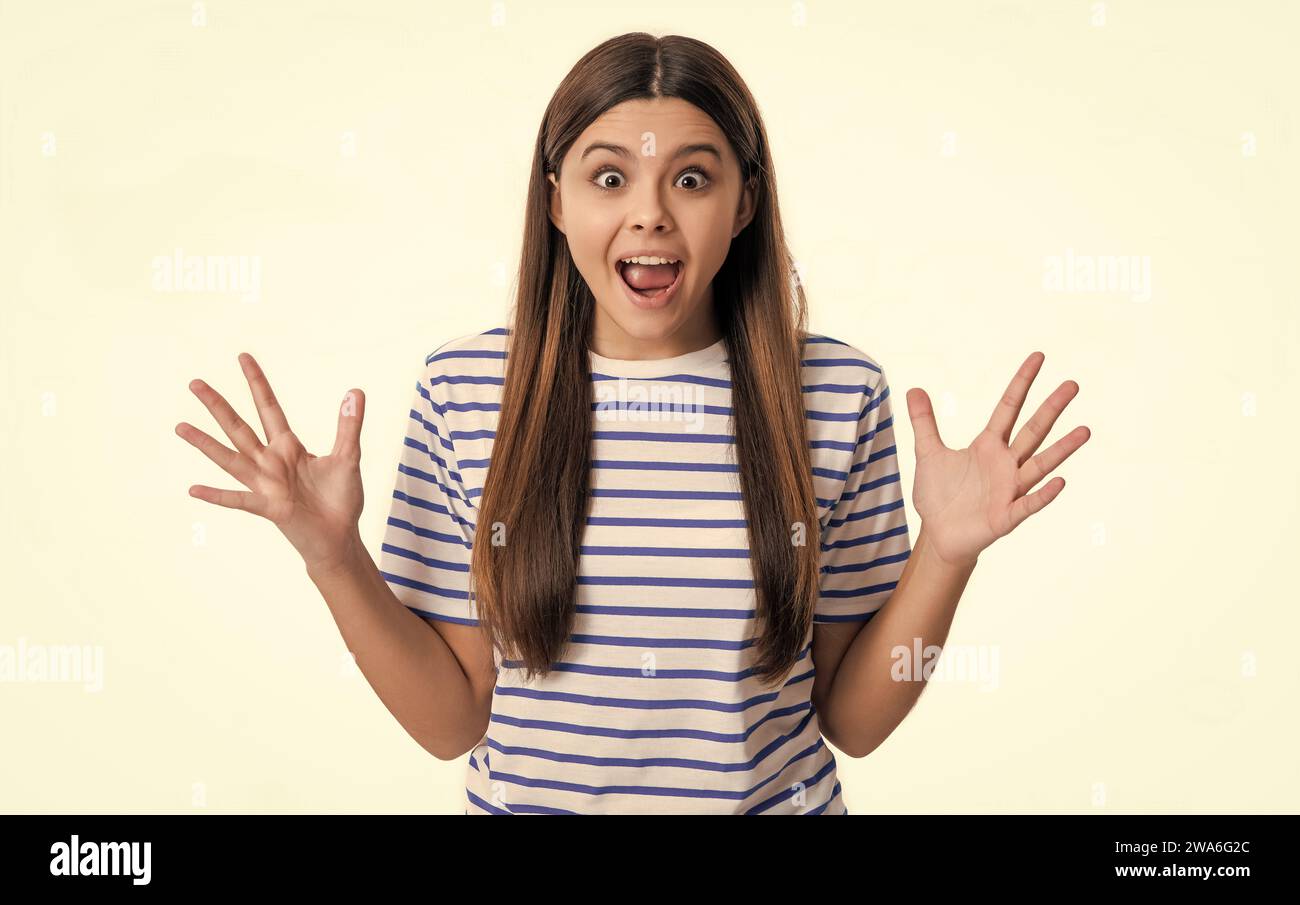 surprised teen girl express emotions. portrait of surprised teen girl ...