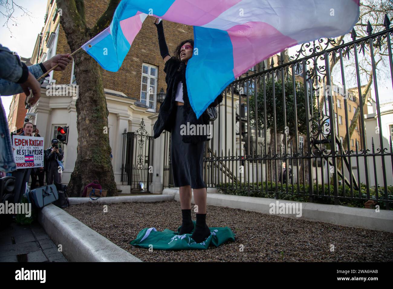 Trans woman death hi-res stock photography and images - Alamy