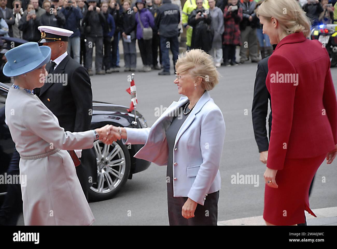 Princess mary red dress hi-res stock photography and images - Alamy