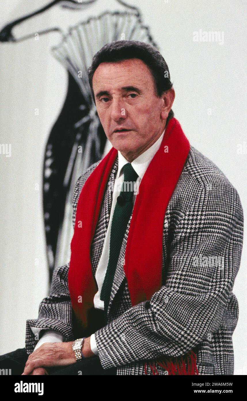 Guy laroche hi-res stock photography and images - Alamy