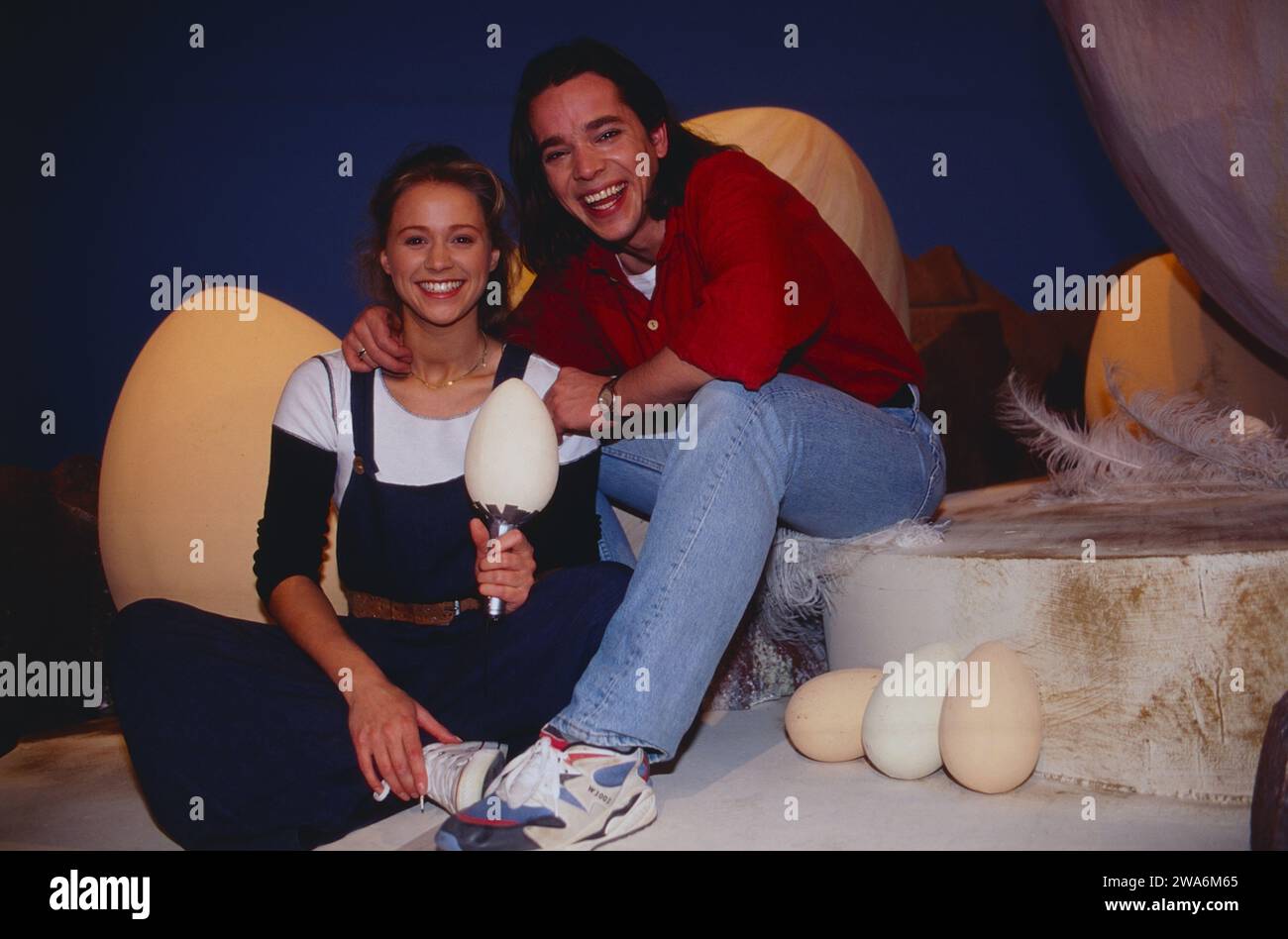 Juri Tetzlaff und Singa Gätgens, präsentieren das gemeinsame Oster ...