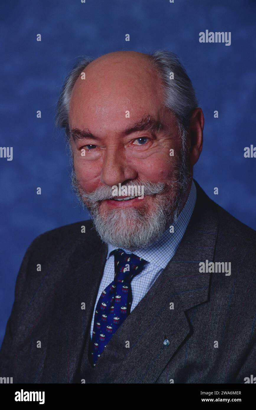 Martin Benrath, deutscher Schauspieler, bedeutender Bühnendarsteller ...