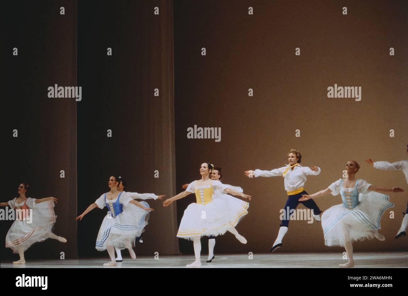 Munchner staatsoper hi-res stock photography and images - Alamy