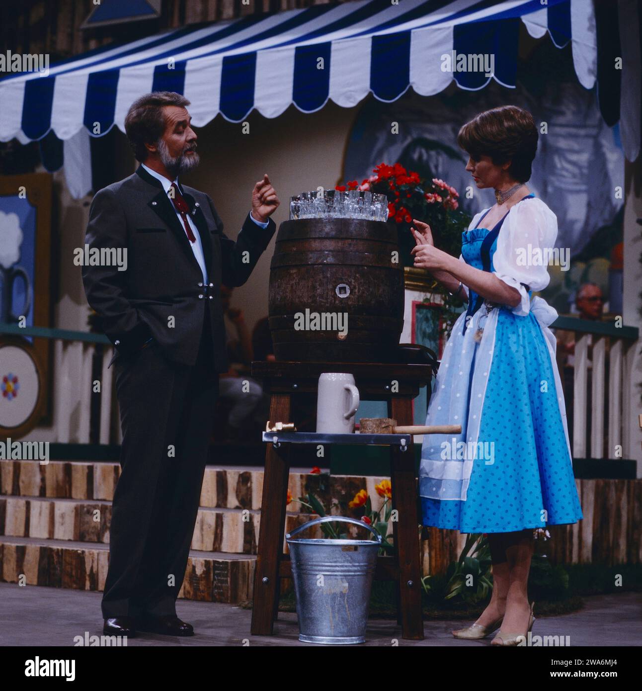 Lustige Musikanten, ZDF Volksmusik Show, Deutschland, 1982, Moderation ...
