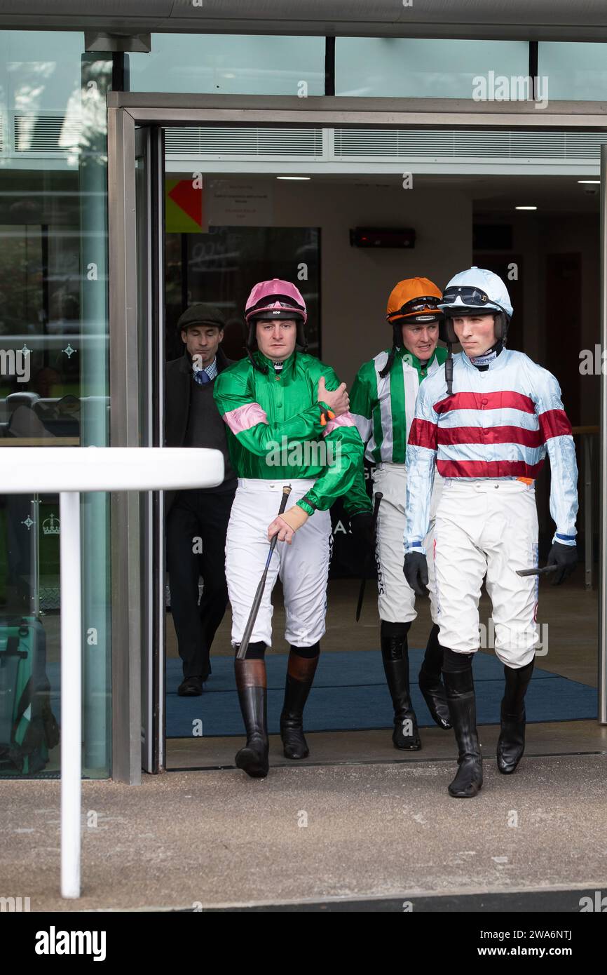 Ascot, Berkshire, UK. 22nd December, 2023. Jockeys Henry Brooke (L ...