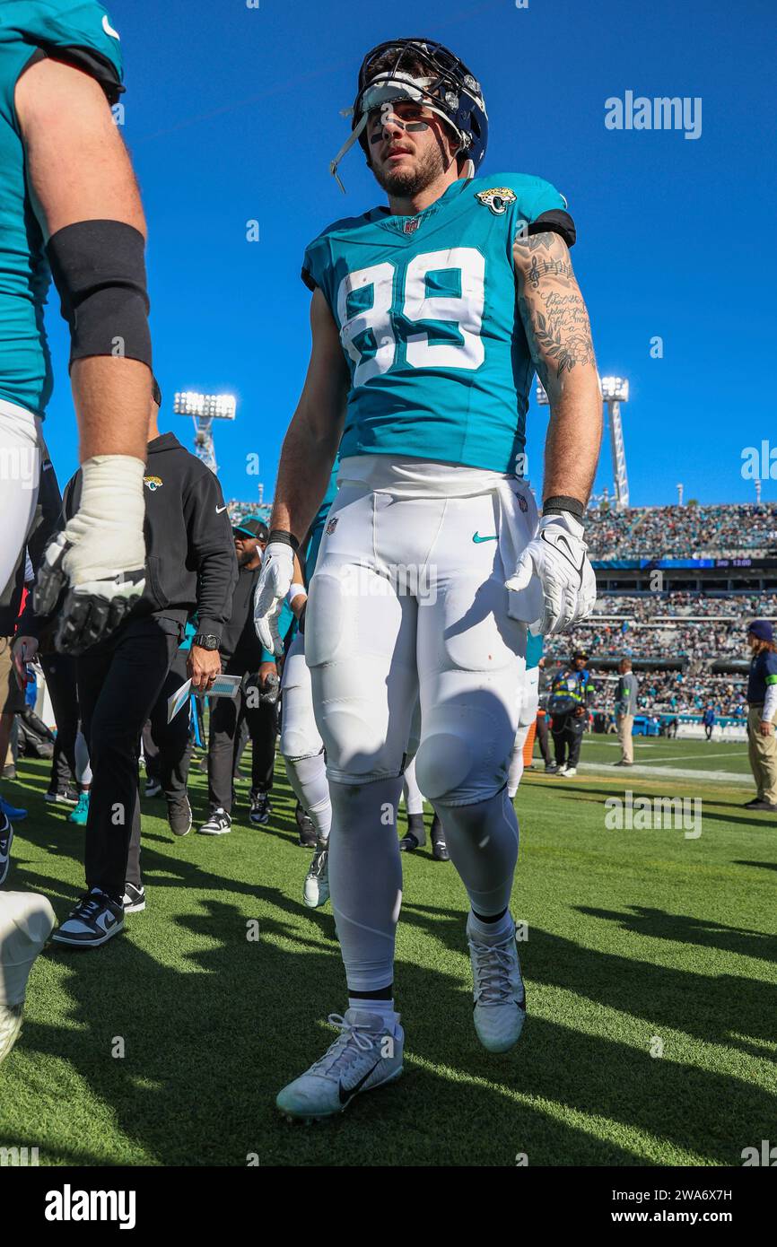 Jacksonville Jaguars tight end Luke Farrell (89) leaves the field at ...
