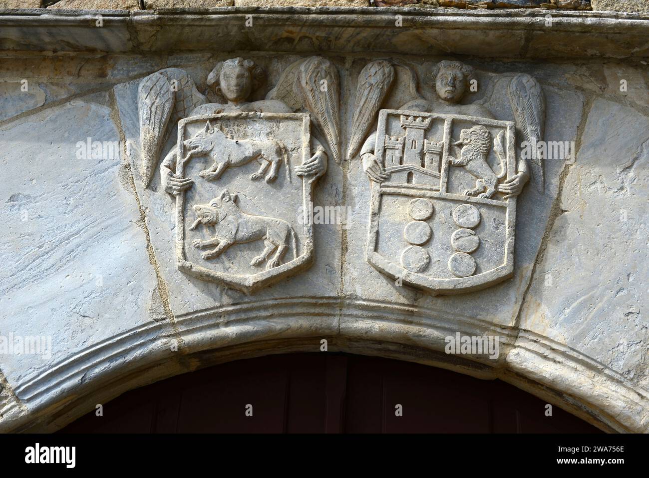 Escudo de los condes de lemos hi-res stock photography and images - Alamy
