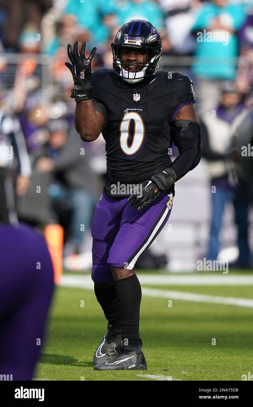 Baltimore Ravens linebacker Roquan Smith (0) during an NFL football ...