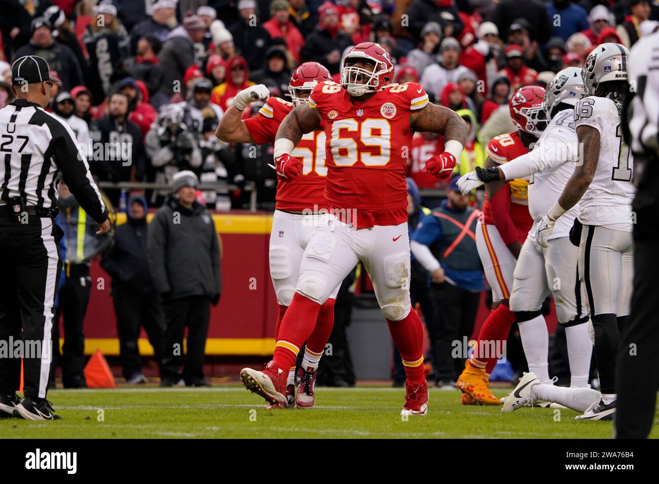 Kansas City Chiefs Mike Pennel (69) in action against the Las Vegas ...
