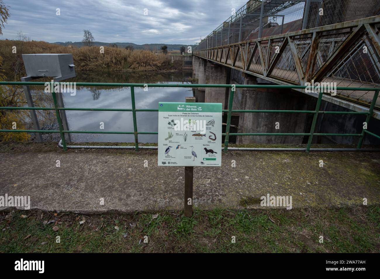 The Ter river is seen with low water level from the Colomers lock. Due ...