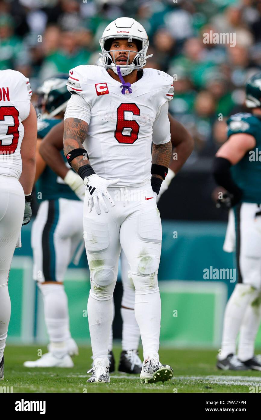 Arizona Cardinals running back James Conner (6) in action against the ...