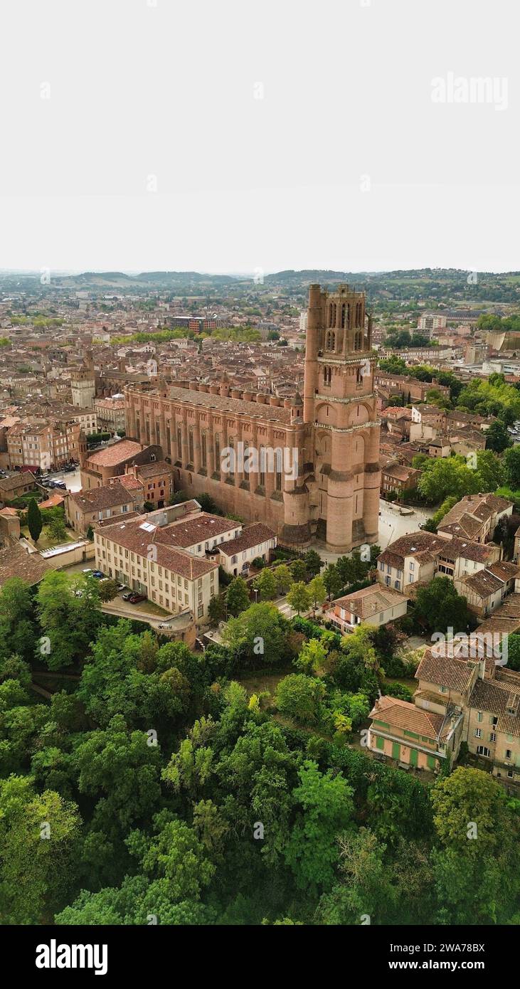 Drone photo cathedrale sainte cecile albi france hi-res stock ...