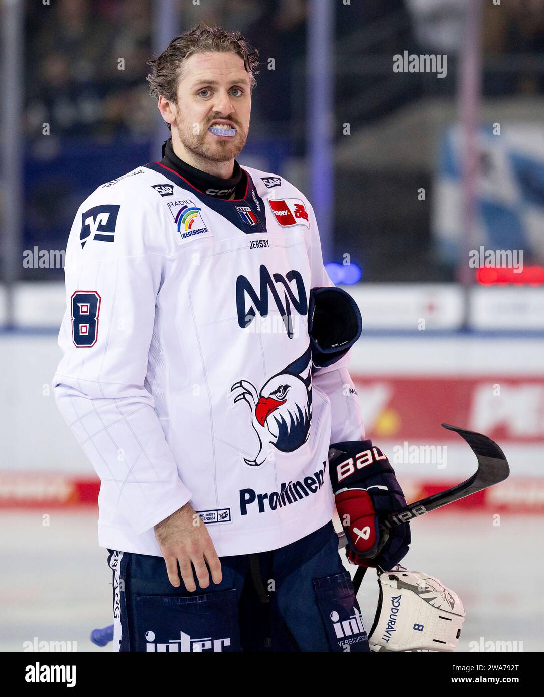 Muenchen, Deutschland. 02nd Jan, 2024. Jordan Murray (Adler Mannheim ...