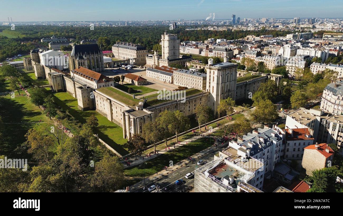 Chateau de vincennes hi-res stock photography and images - Alamy