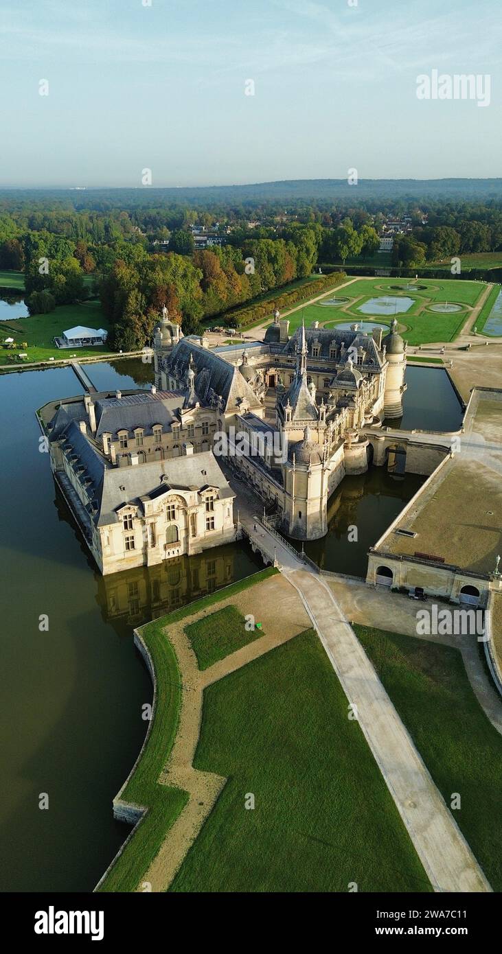 Drone photo chantilly castle hi-res stock photography and images - Alamy