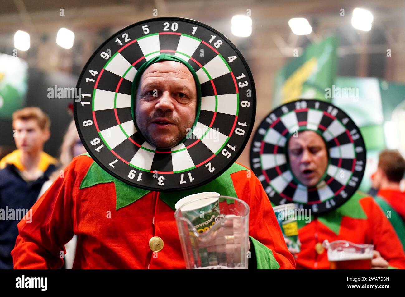 A general view of fans on day fifteen of the Paddy Power World Darts ...