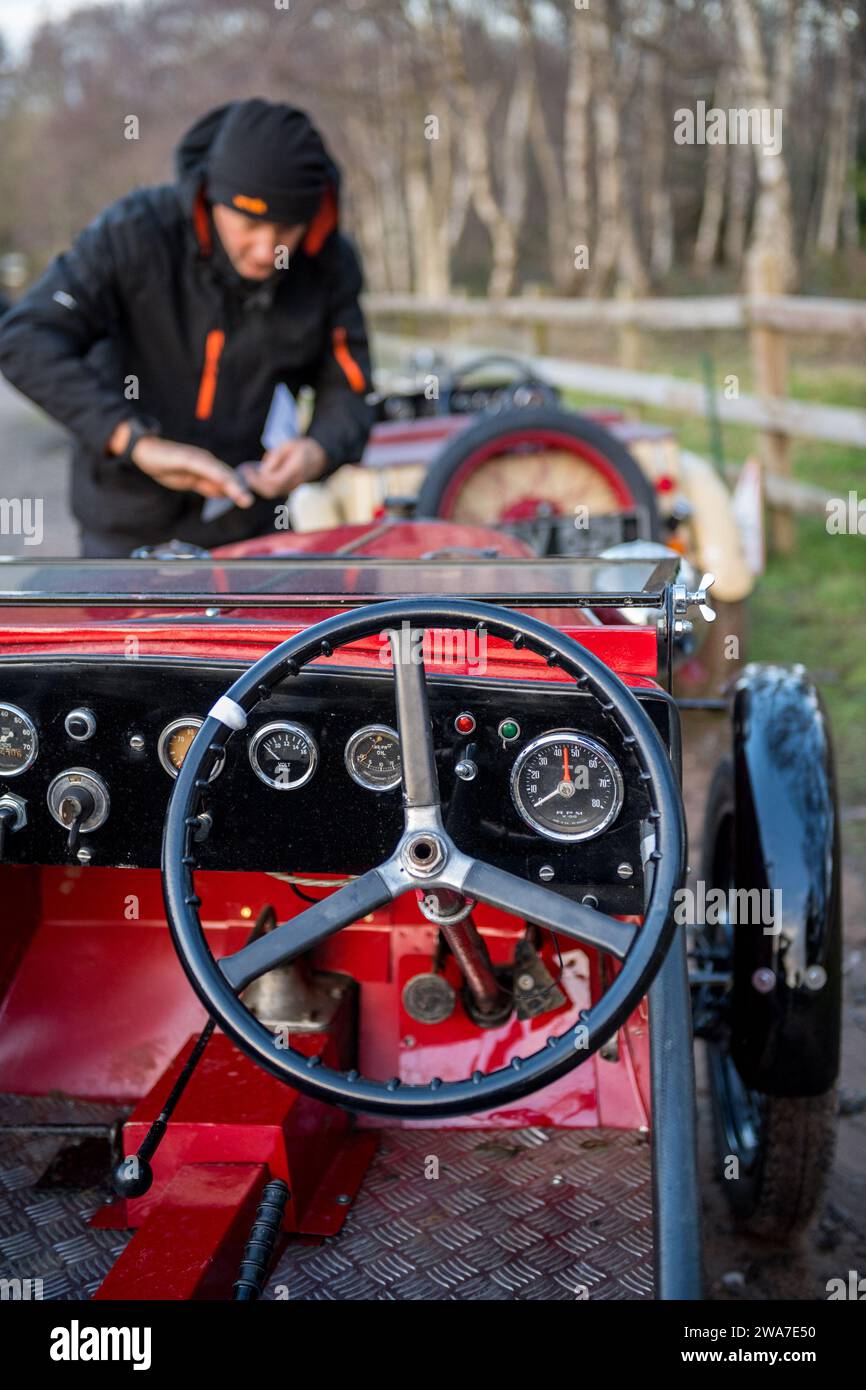 Dash board of an open top pre-war austin 7 car Stock Photo - Alamy