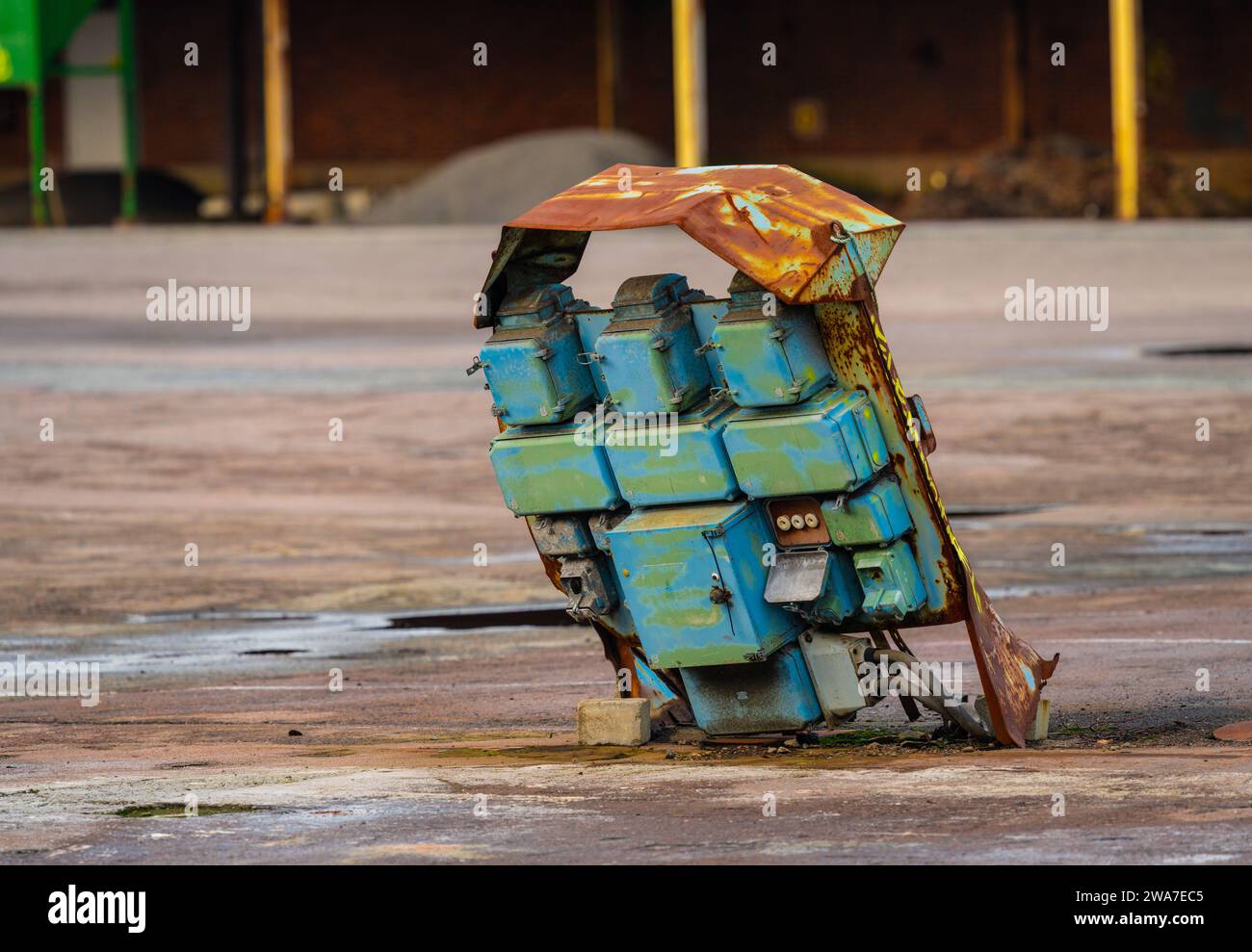 Old rusty electrical couplings box Stock Photo - Alamy