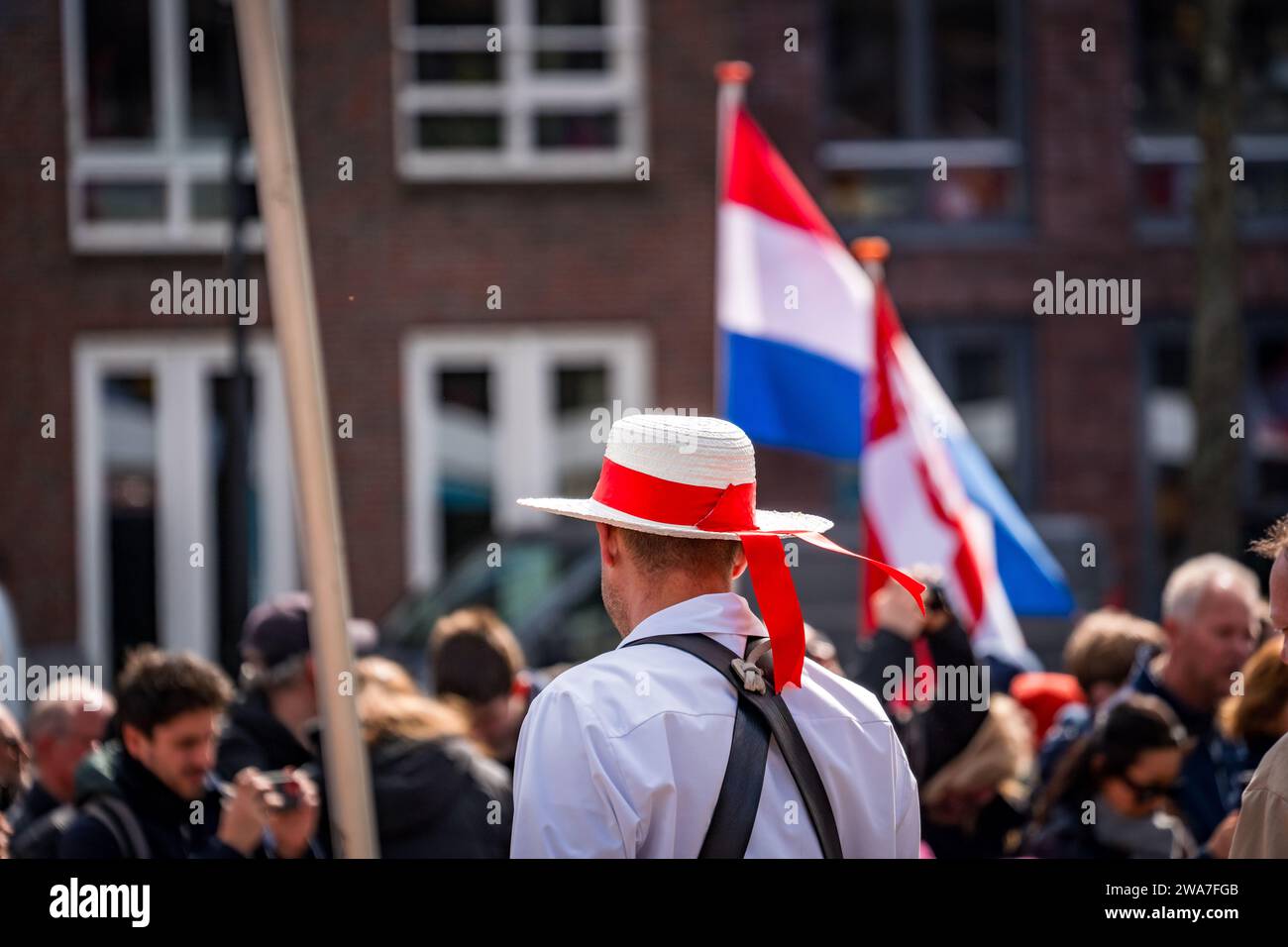 Holland traditional hat hi-res stock photography and images - Alamy