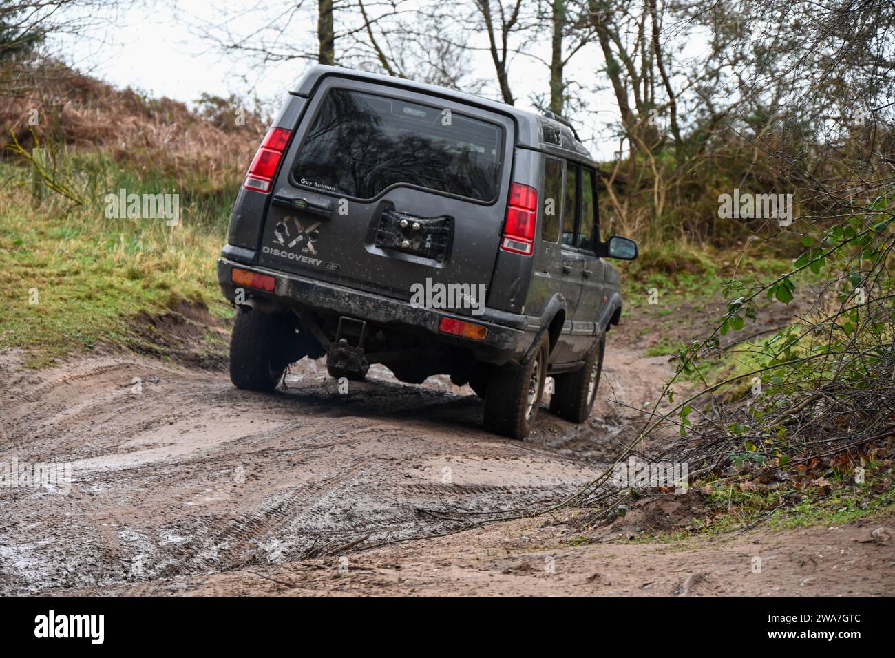 4x4 Off Roading experience in a Green Landrover Discovery vehicle, 4 by ...