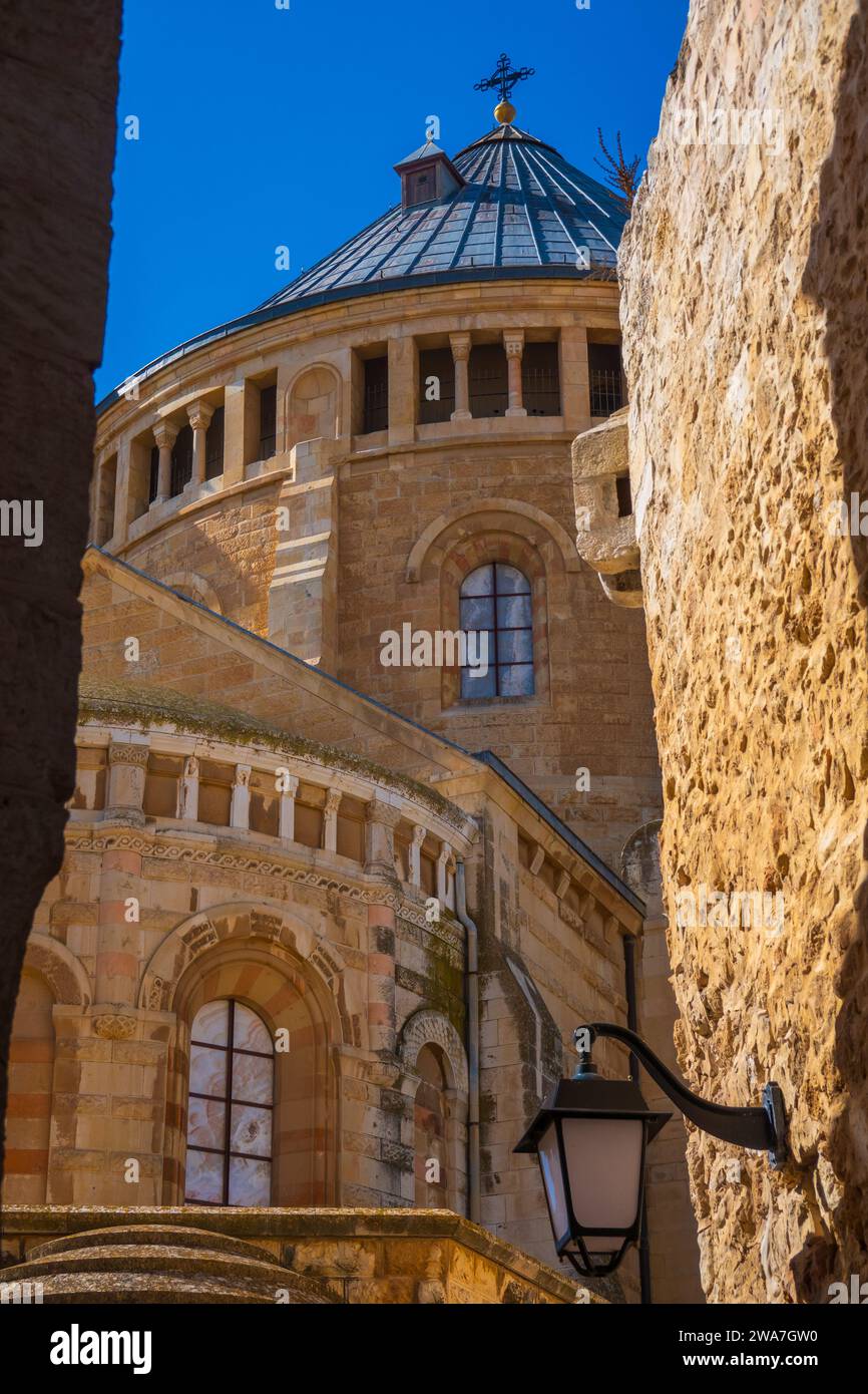 Ancient limestone walls and street lamp in Jerusalem's old town with ...