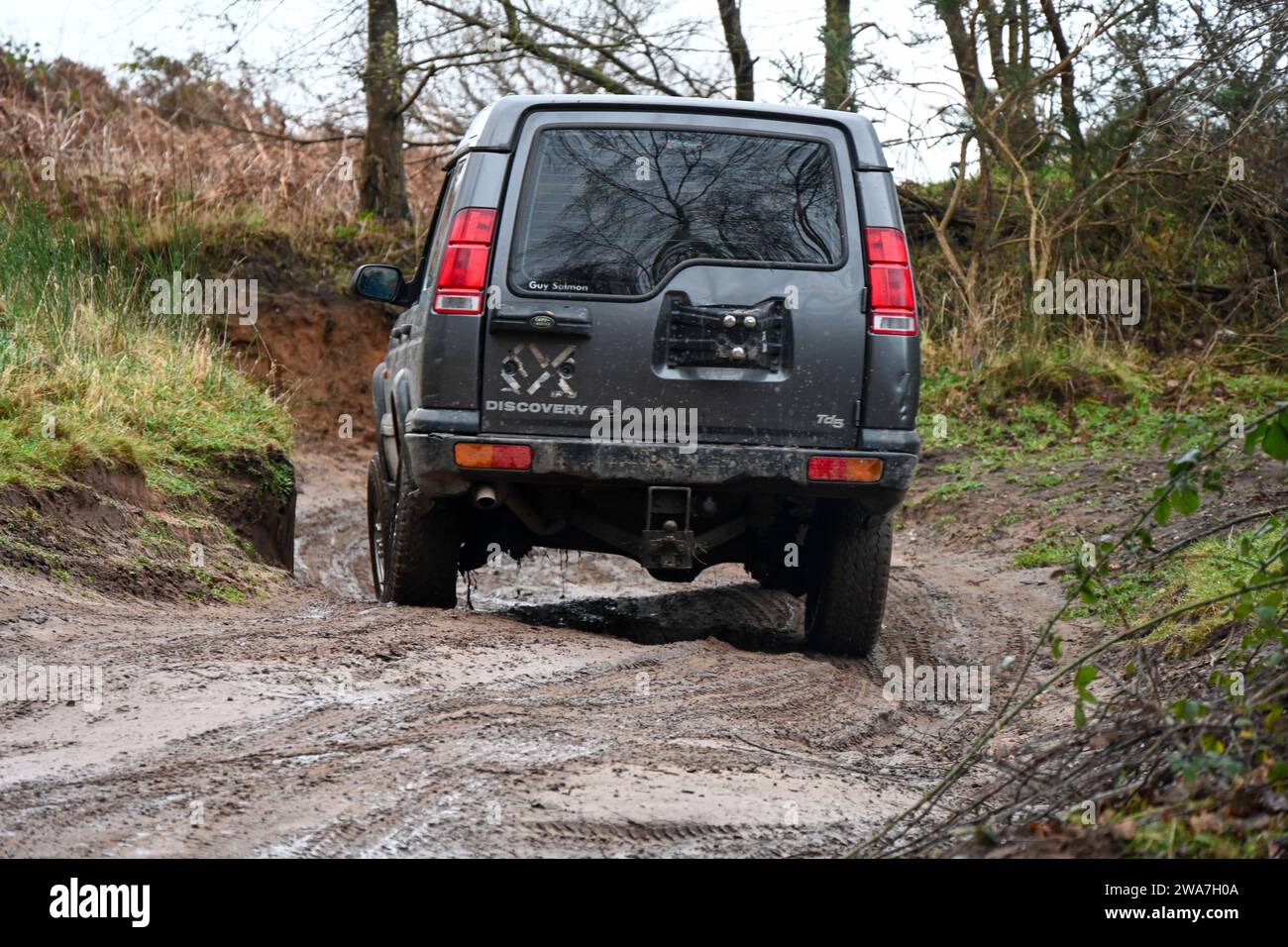 4x4 Off Roading experience in a Green Landrover Discovery vehicle, 4 by ...
