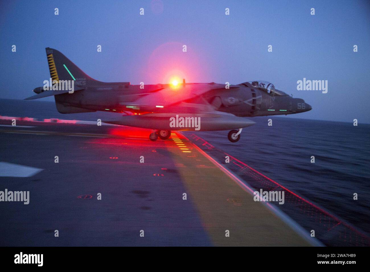 Amphibious squadron six phibron 6 hi-res stock photography and images ...