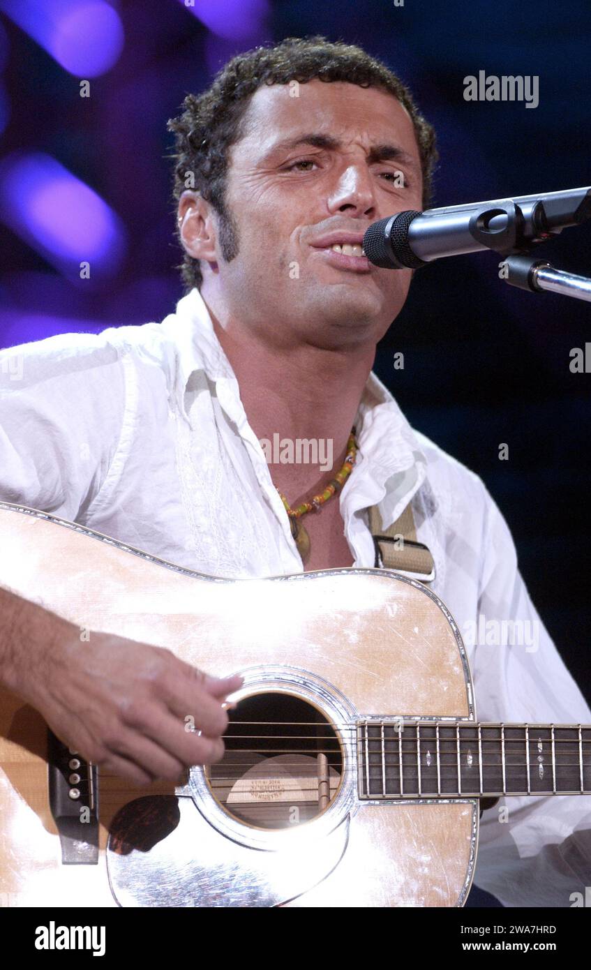 Alex britti festivalbar 2003 hi-res stock photography and images - Alamy