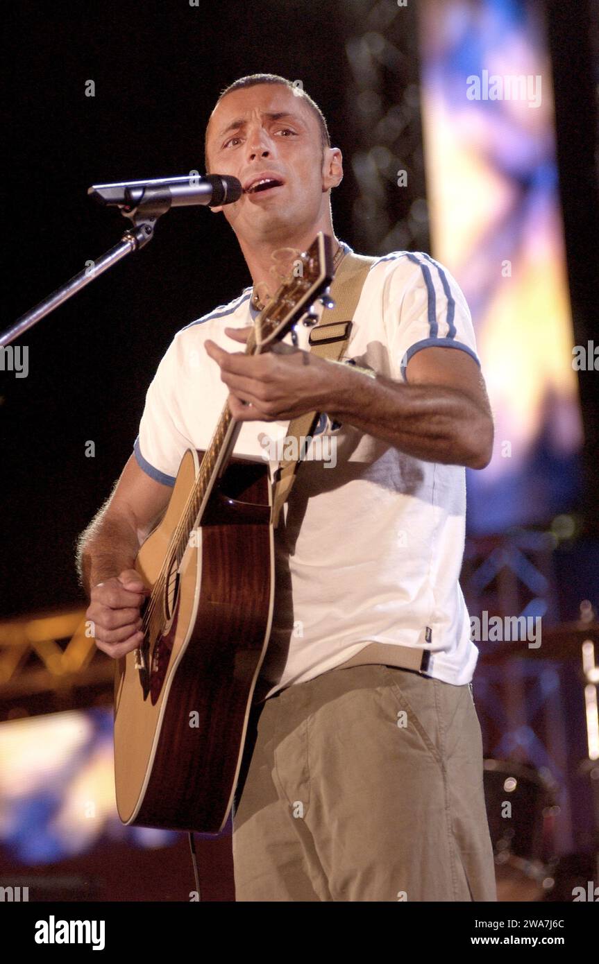 Alex britti festivalbar hi-res stock photography and images - Alamy