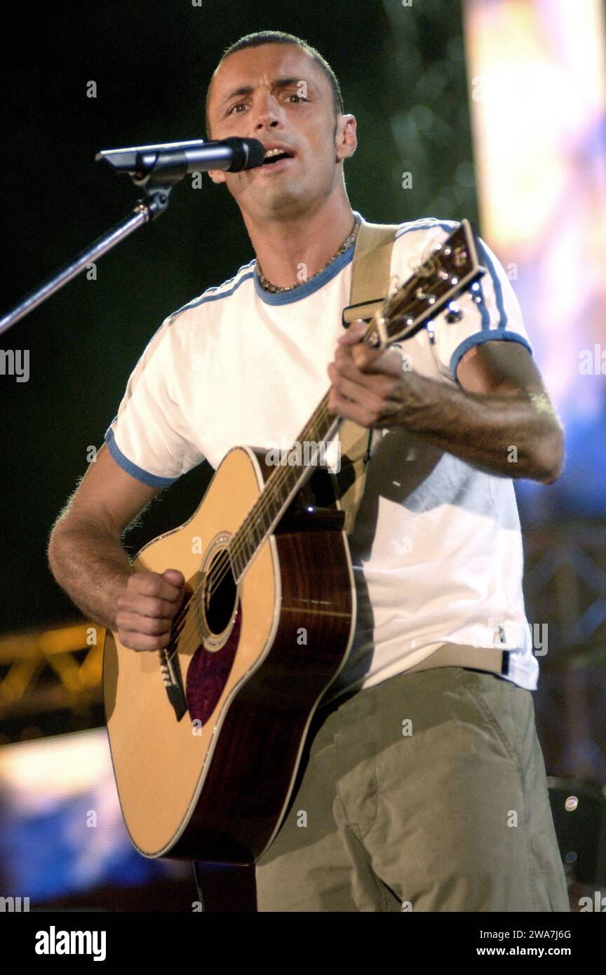 Alex britti festivalbar hi-res stock photography and images - Alamy