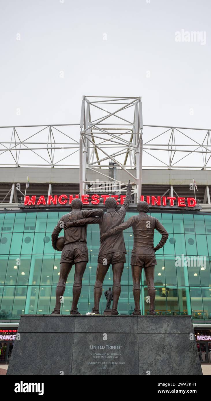 Denis law man utd champions league hi-res stock photography and images ...