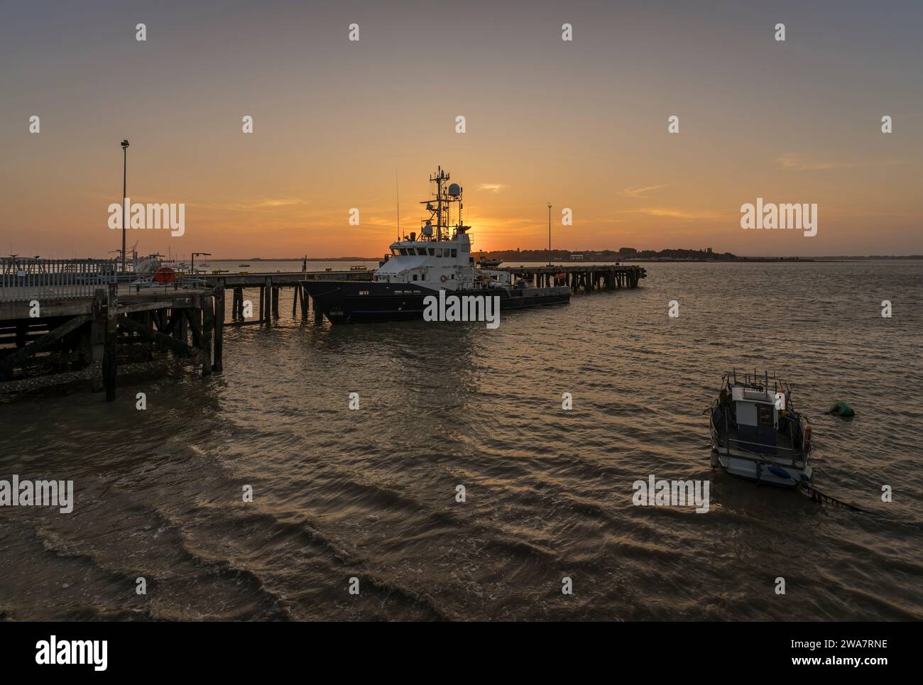 Old boat harwich hi-res stock photography and images - Alamy