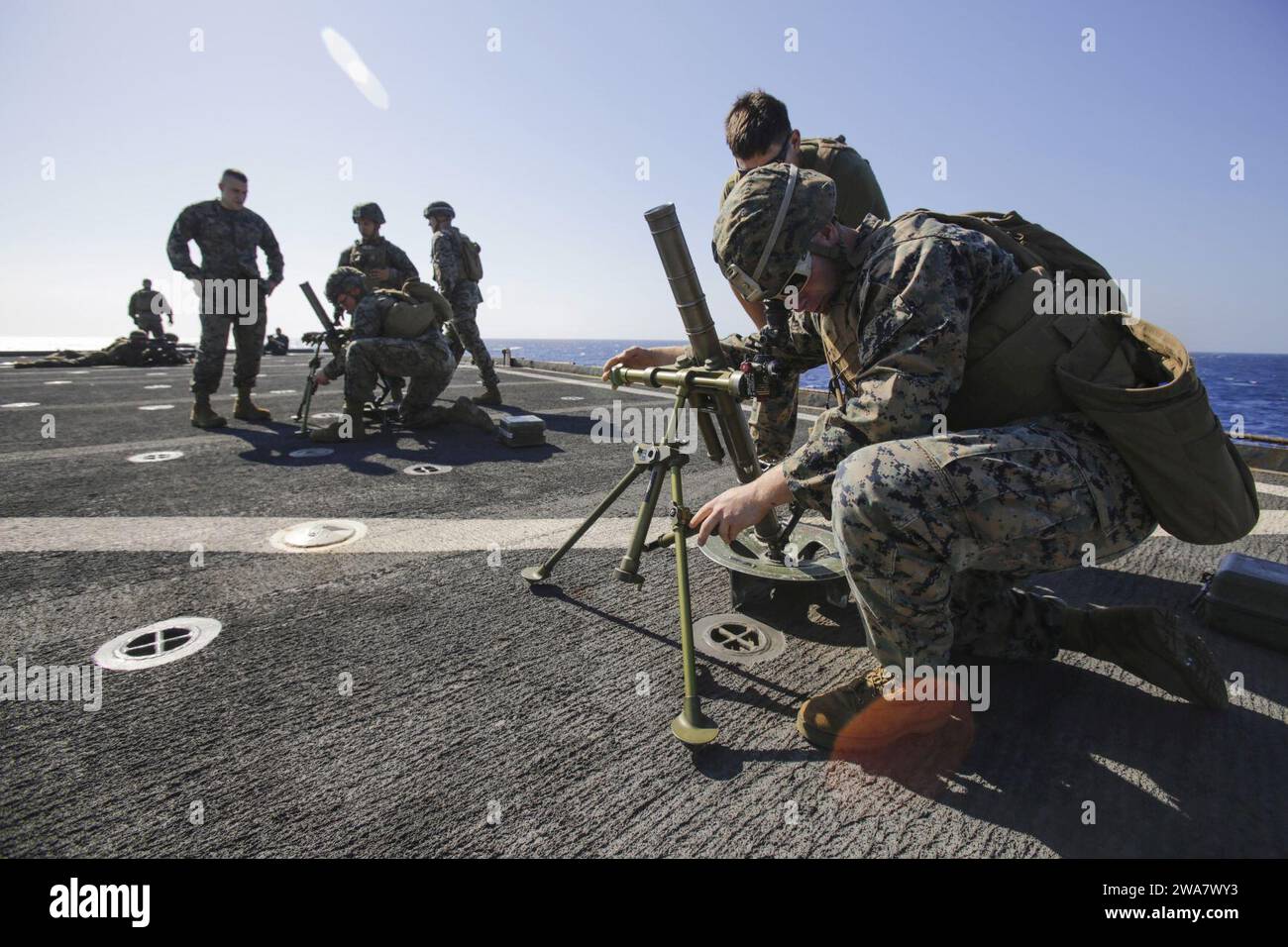 60mm mortar system hi-res stock photography and images - Alamy