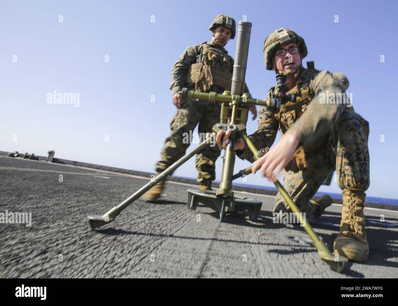 60mm mortar system hi-res stock photography and images - Alamy