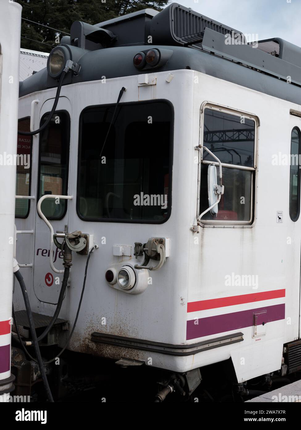 Renfe series 442 narrow gauge train, parked at the Cercedilla train ...