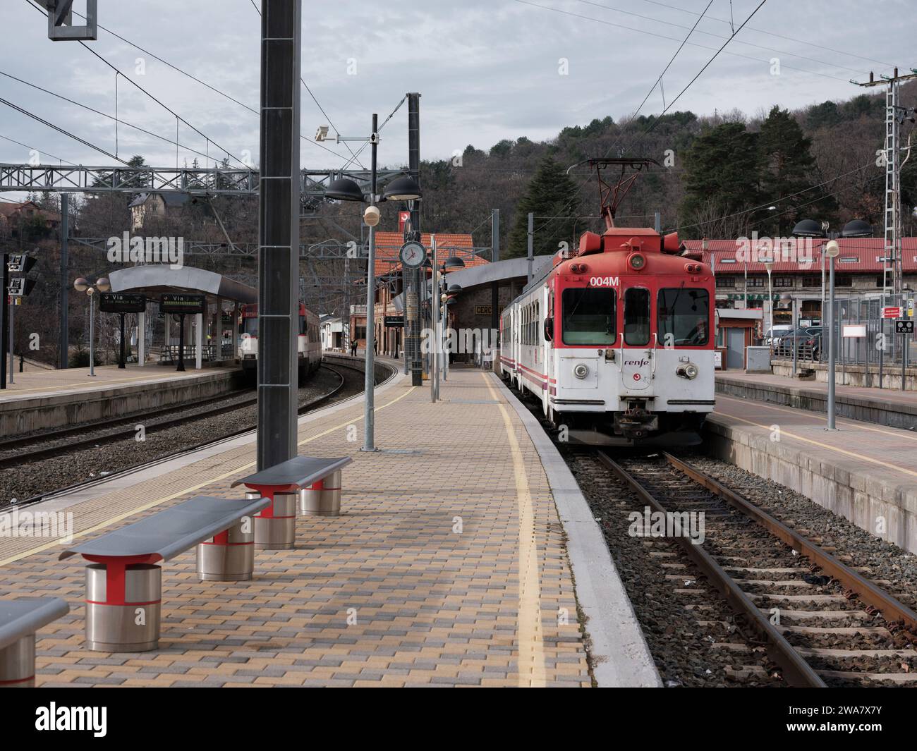 Renfe series 442 narrow gauge train, parked at the Cercedilla train ...