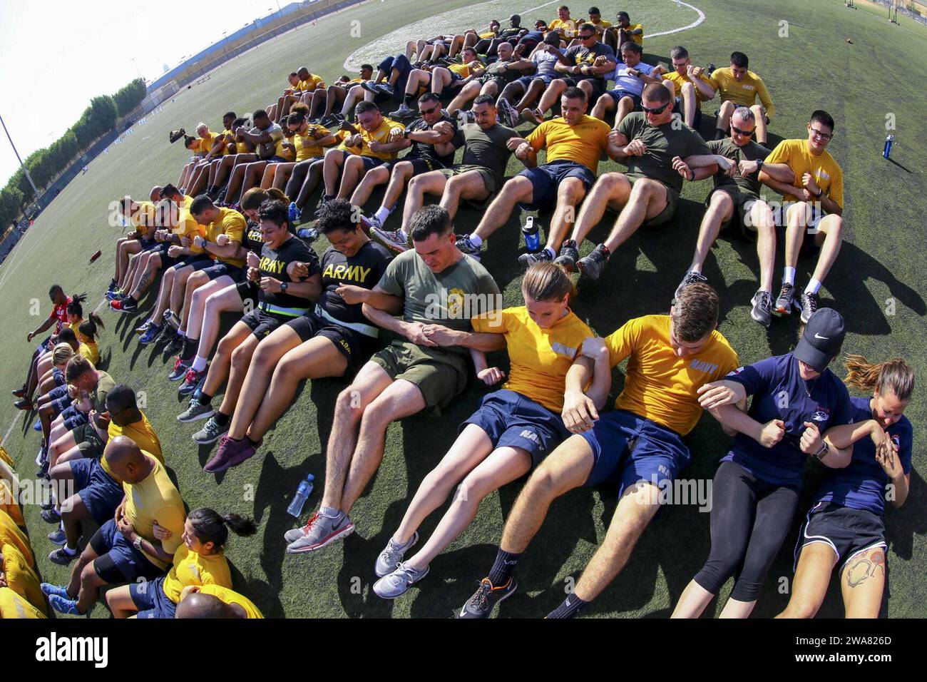 Teamwork building exercises hi-res stock photography and images - Alamy