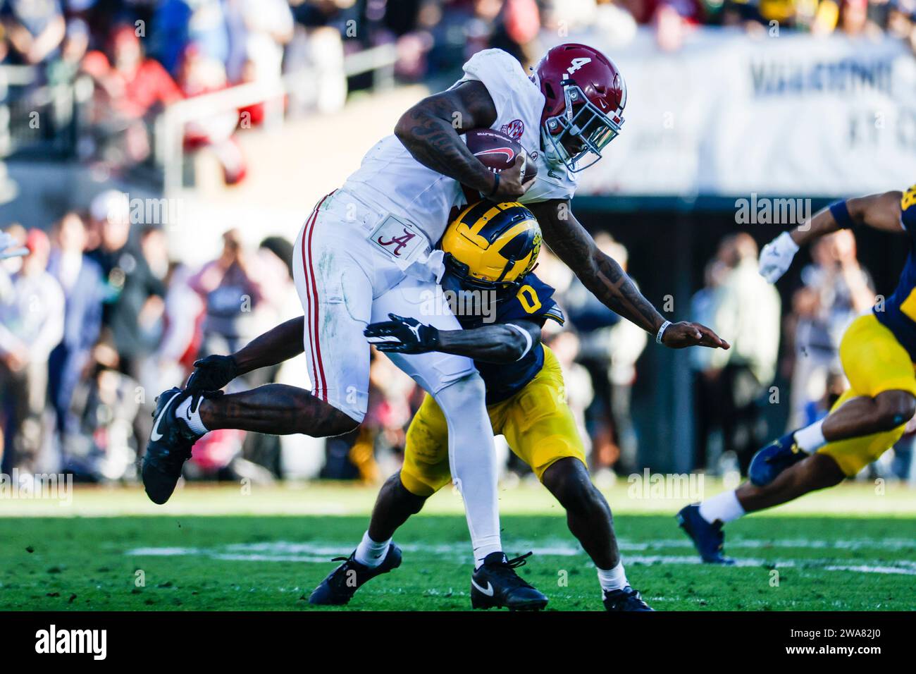 Pasadena, California, USA. 1st Jan, 2024. Alabama quarterback JALEN ...