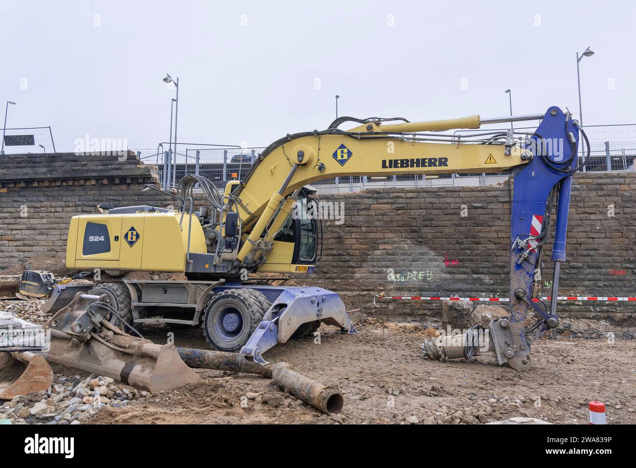 Liebherr excavator hi-res stock photography and images - Alamy