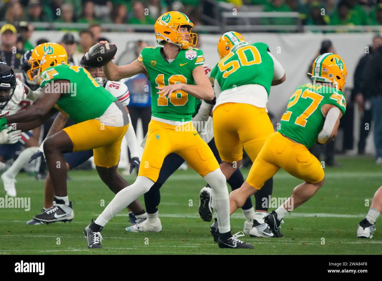 Oregon quarterback Austin Novosad (16) during the first half of the ...